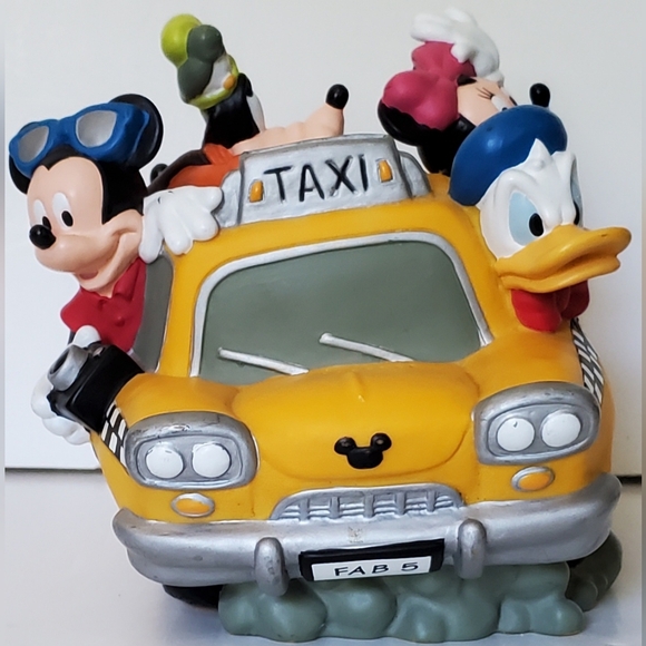 Disney | Other | Disney Retired Vintage Fab 5 Duck Cab Co Taxi Piggy ...